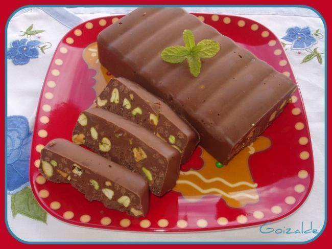 TURRON CRUJIENTE DE CHOCOLATE CON PISTACHOS | Cocinando con Goizalde